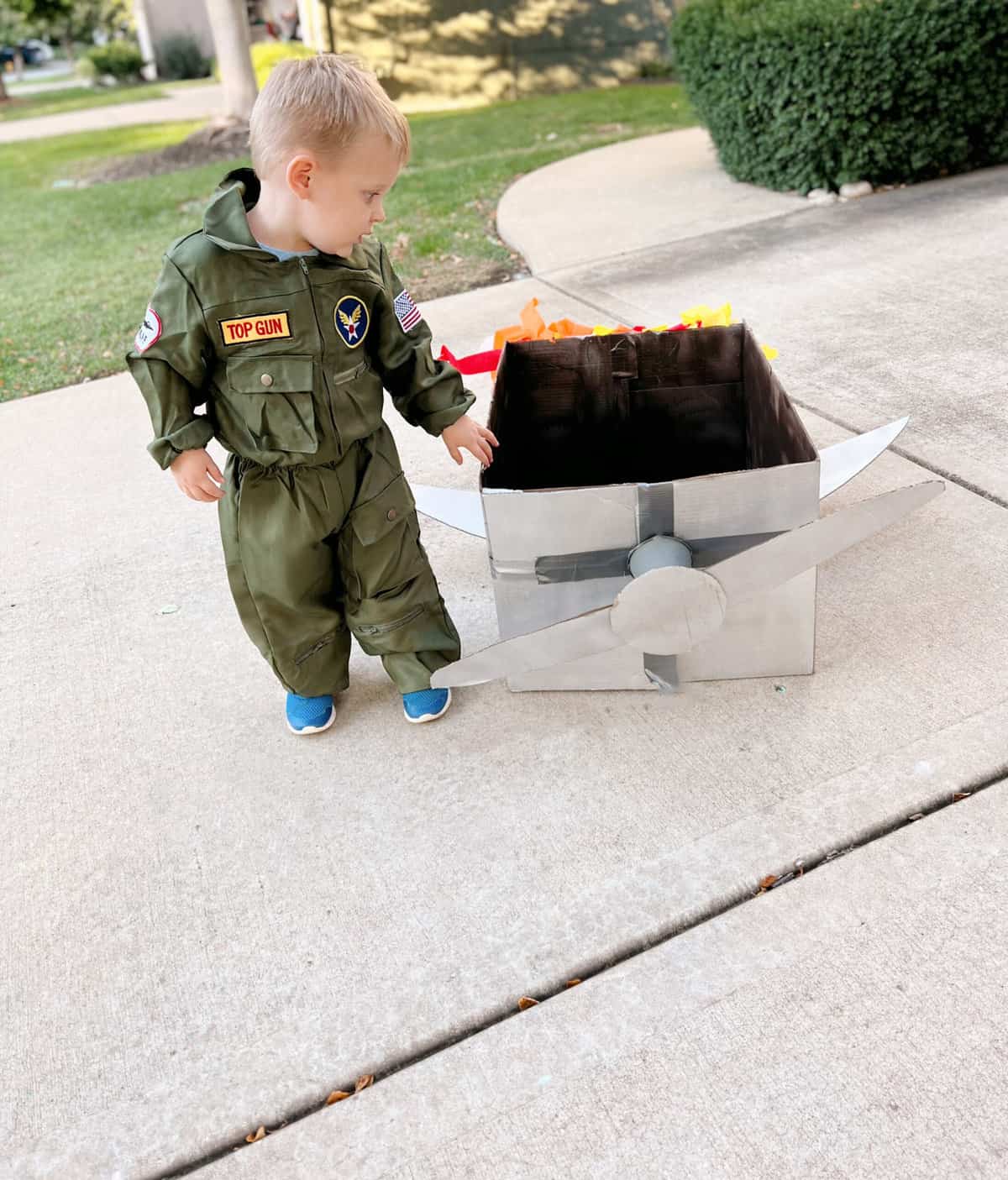 Cardboard Box Plane DIY- Toddler Top Gun Halloween Costume