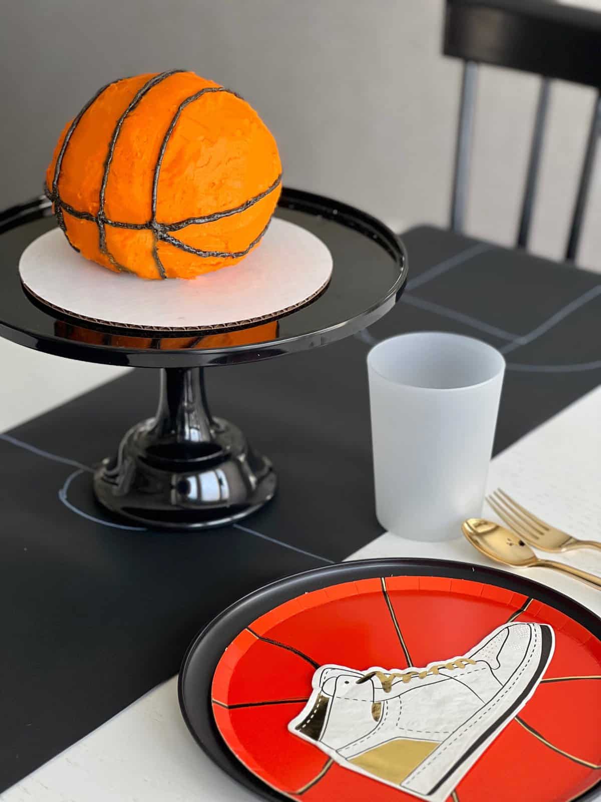 Basketball Cake decorated with Buttercream - traditionallycozy.com