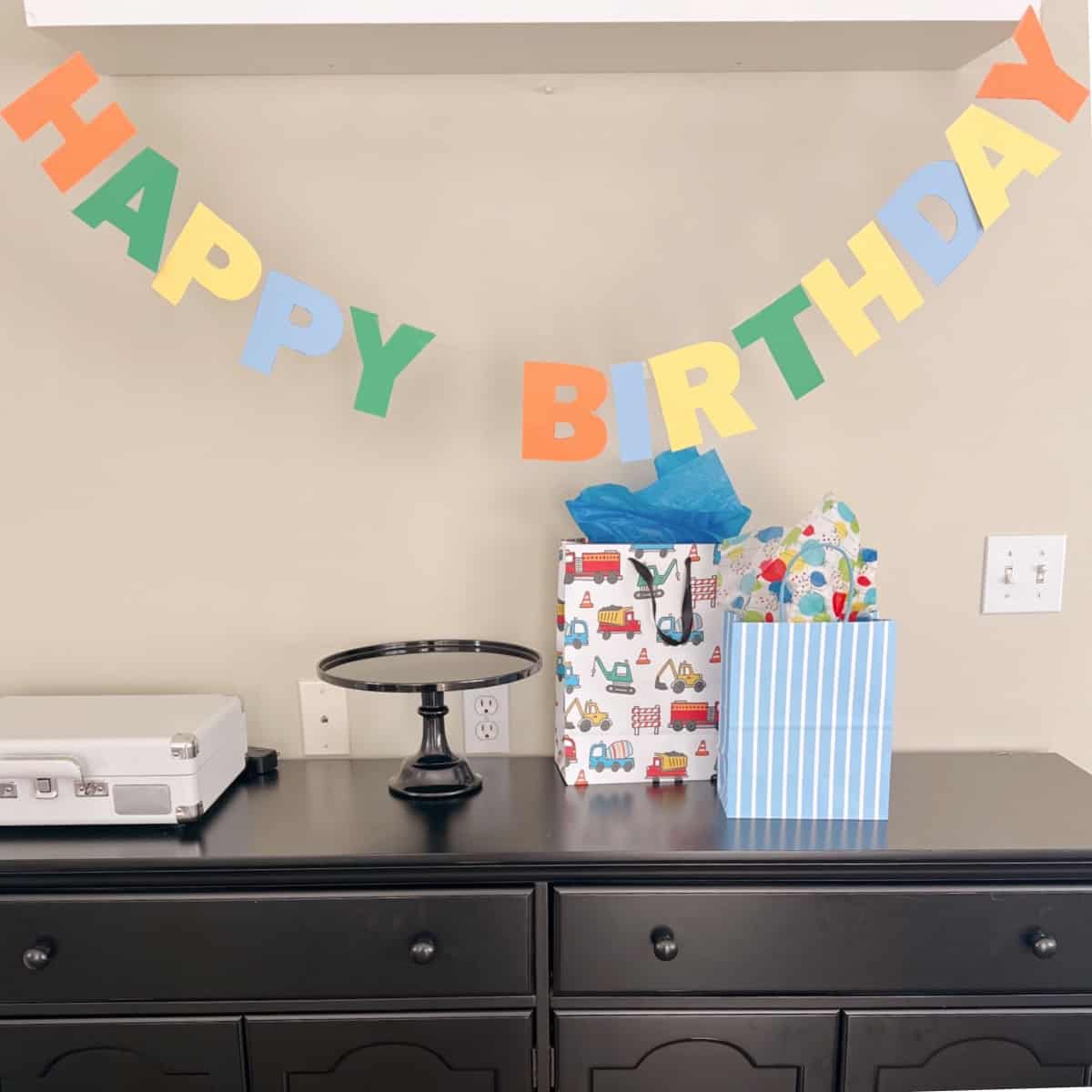 Happy Birthday Banner- Free Printable for Kids Birthdays ...